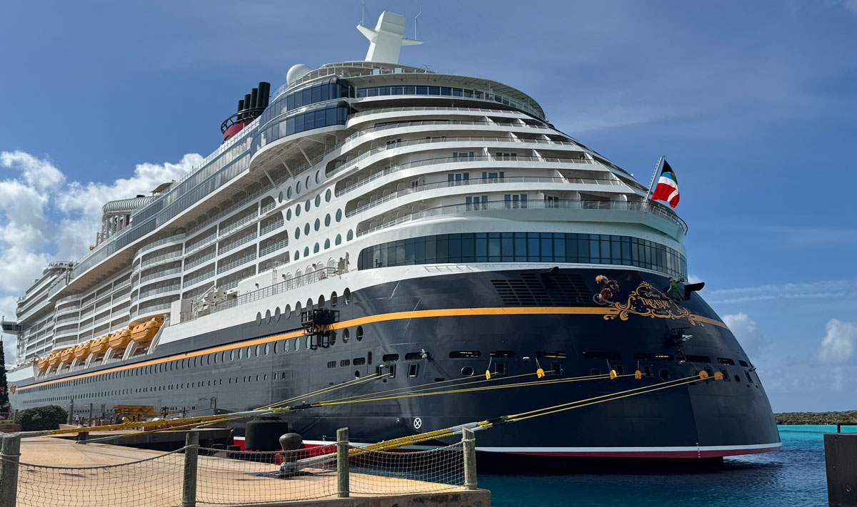 Guest Spotlight: Life Aboard Disney’s New Treasure Cruise Ship - DCL Fan